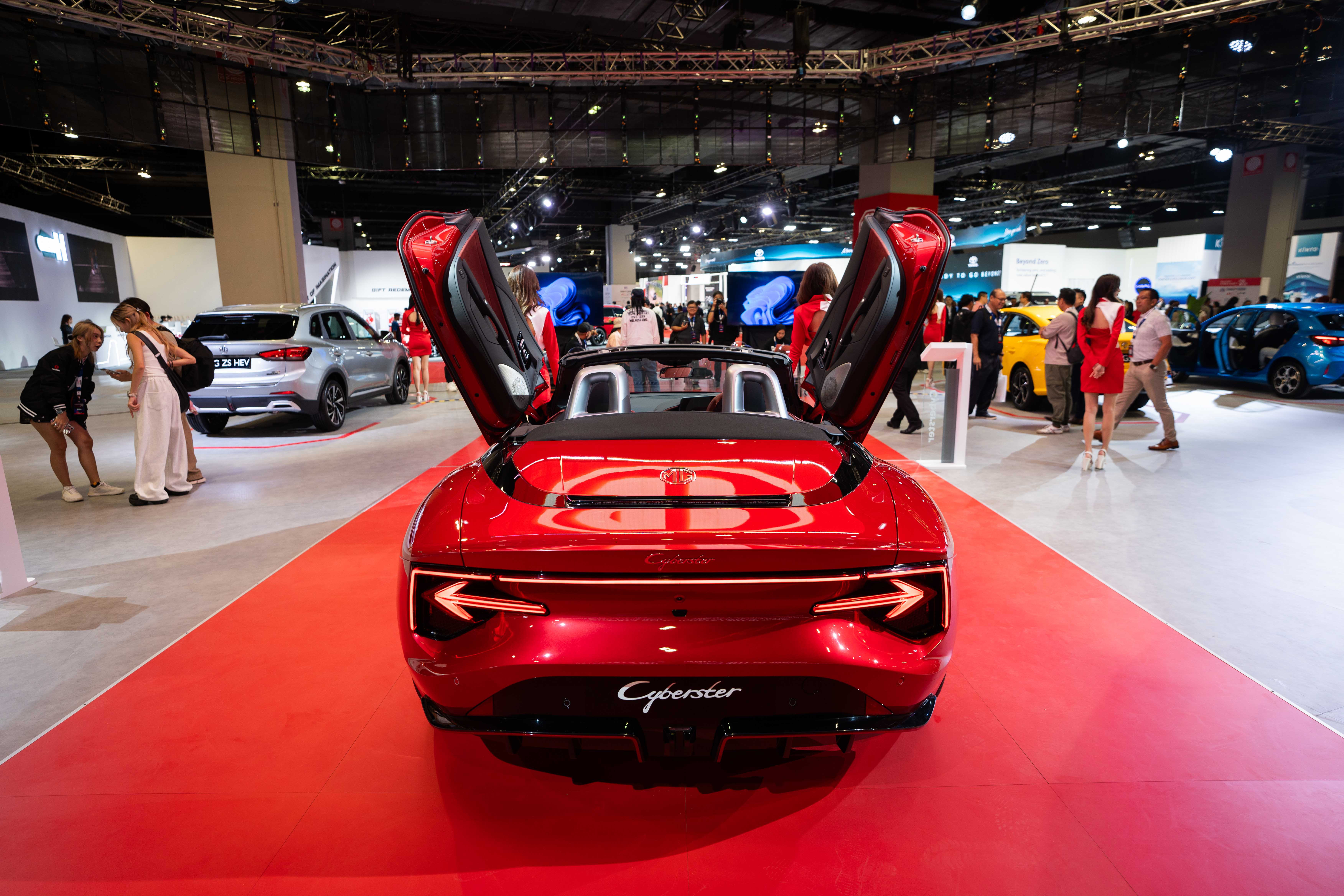 MG CYBERSTER DILANCARKAN DI KLIMS 2024: HARGA DARI RM319,900 SAHAJA ...